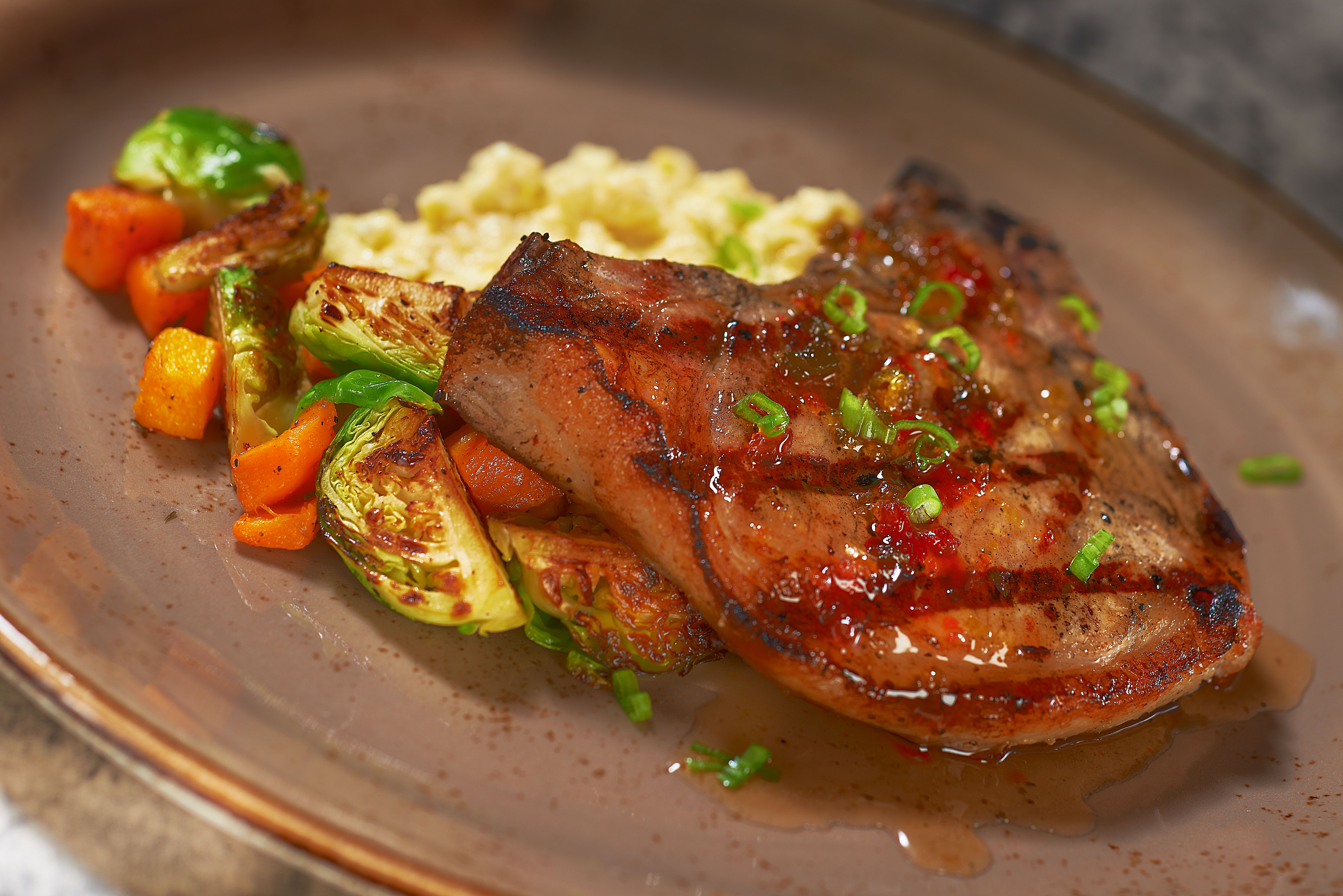 Farm-to-Table Dining in Branson, MO | The Keeter Center